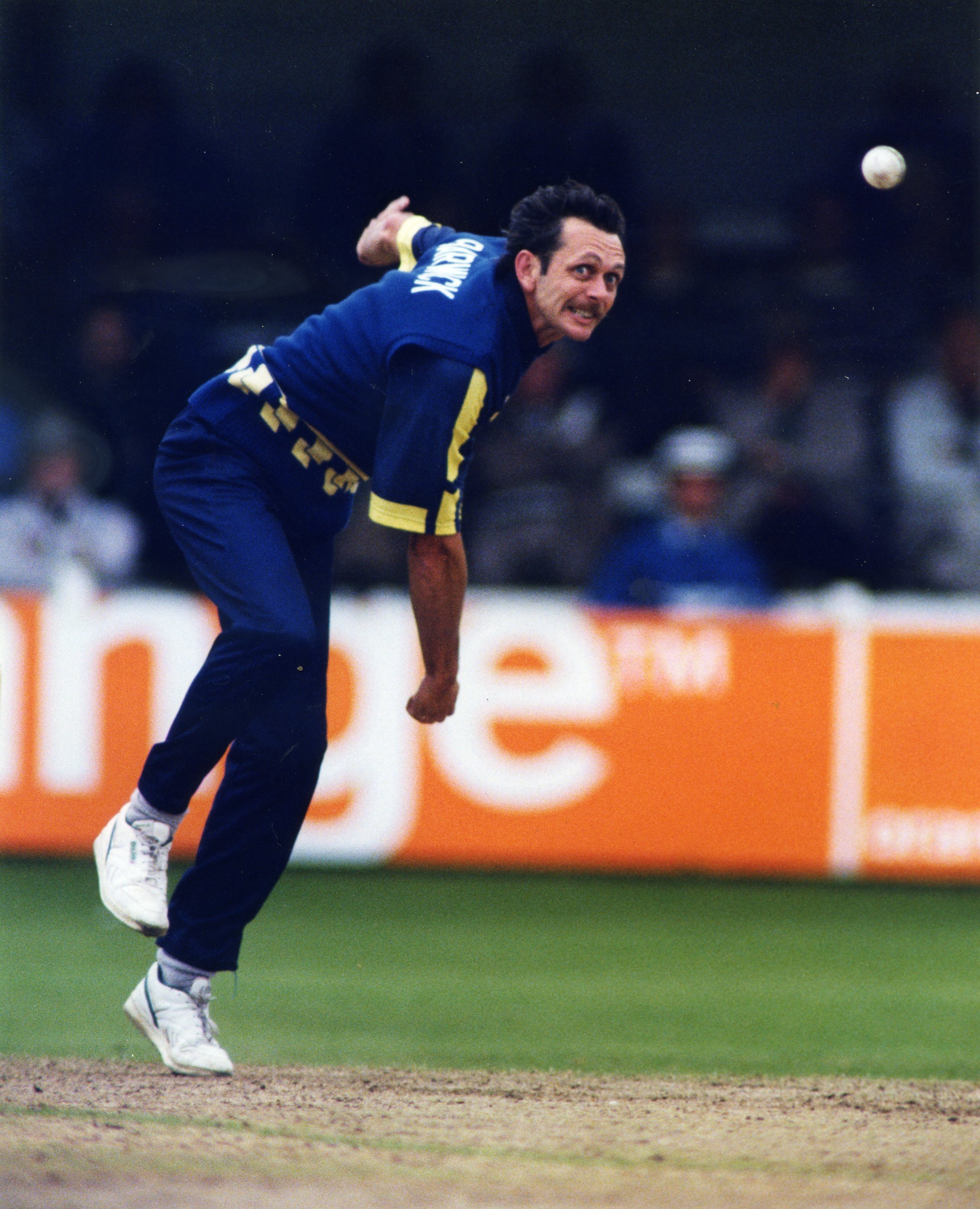 Steve Barwick – Glamorgan Cricket Archives